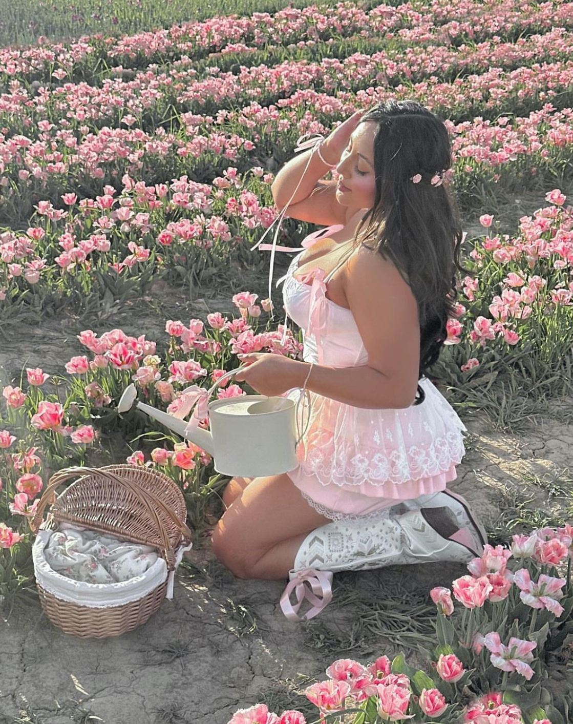 14 Soft Feminine Outfits To Enter Your Girly Era This Summer