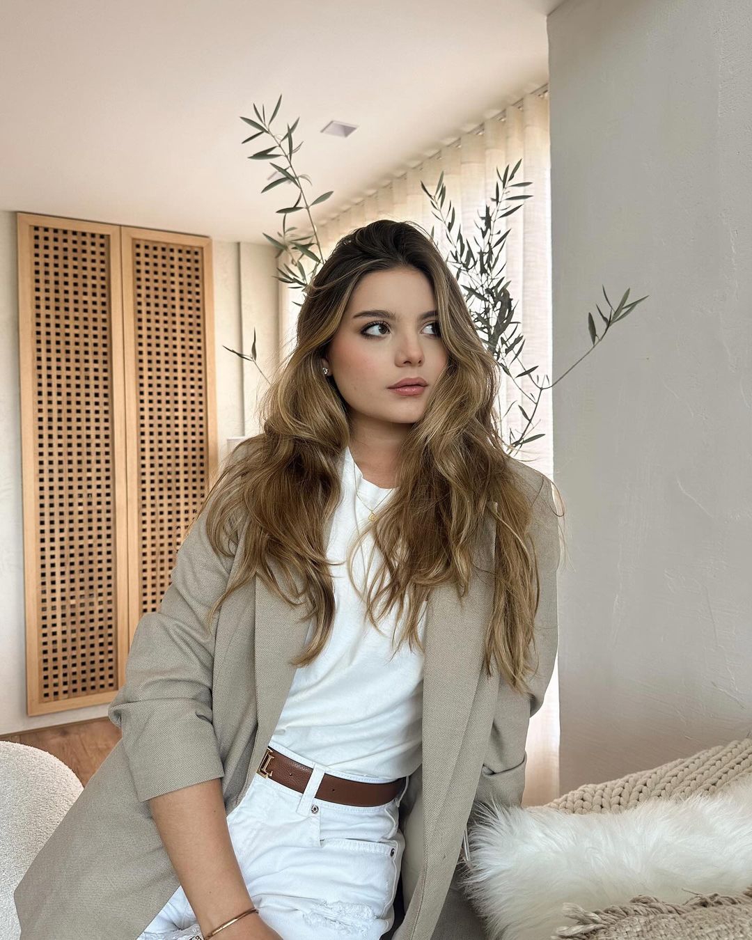 30 Office Siren Outfits To Slay Your 9-5 And Own The Room