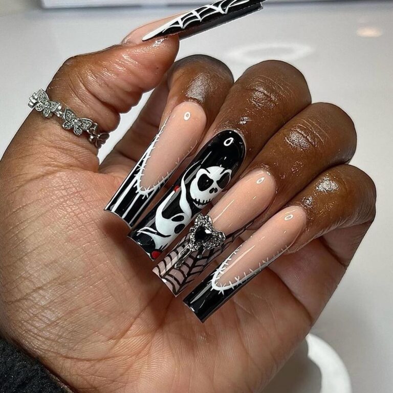40 Spooktacular Halloween Nails Designs To Get Your Freak On