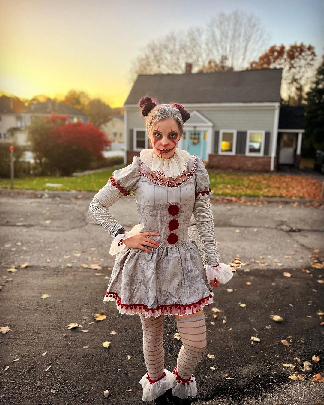 25 Halloween Outfits So Good, They’ll Break the Internet