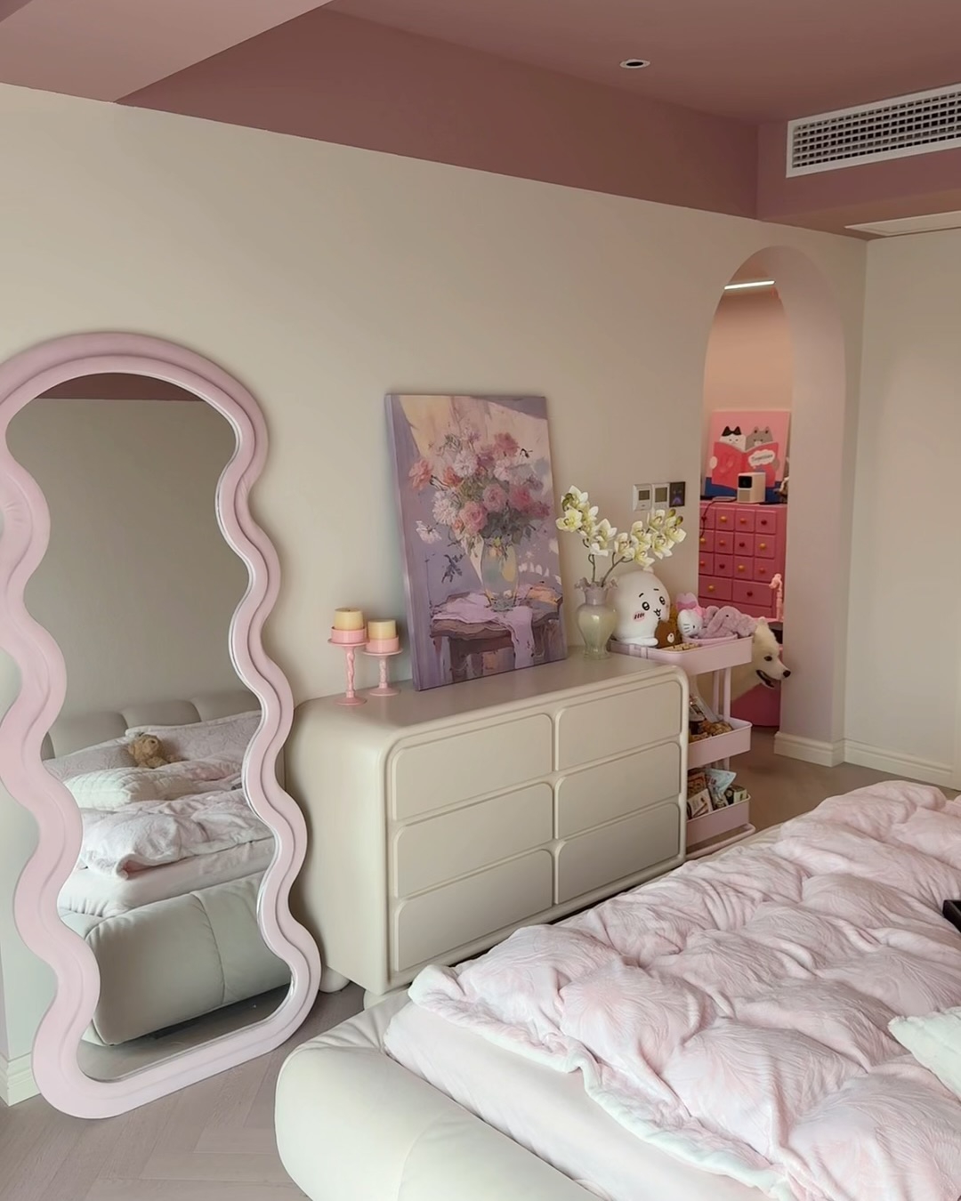 15 Girly Apartment Decor Ideas That Will Make You A Homebody