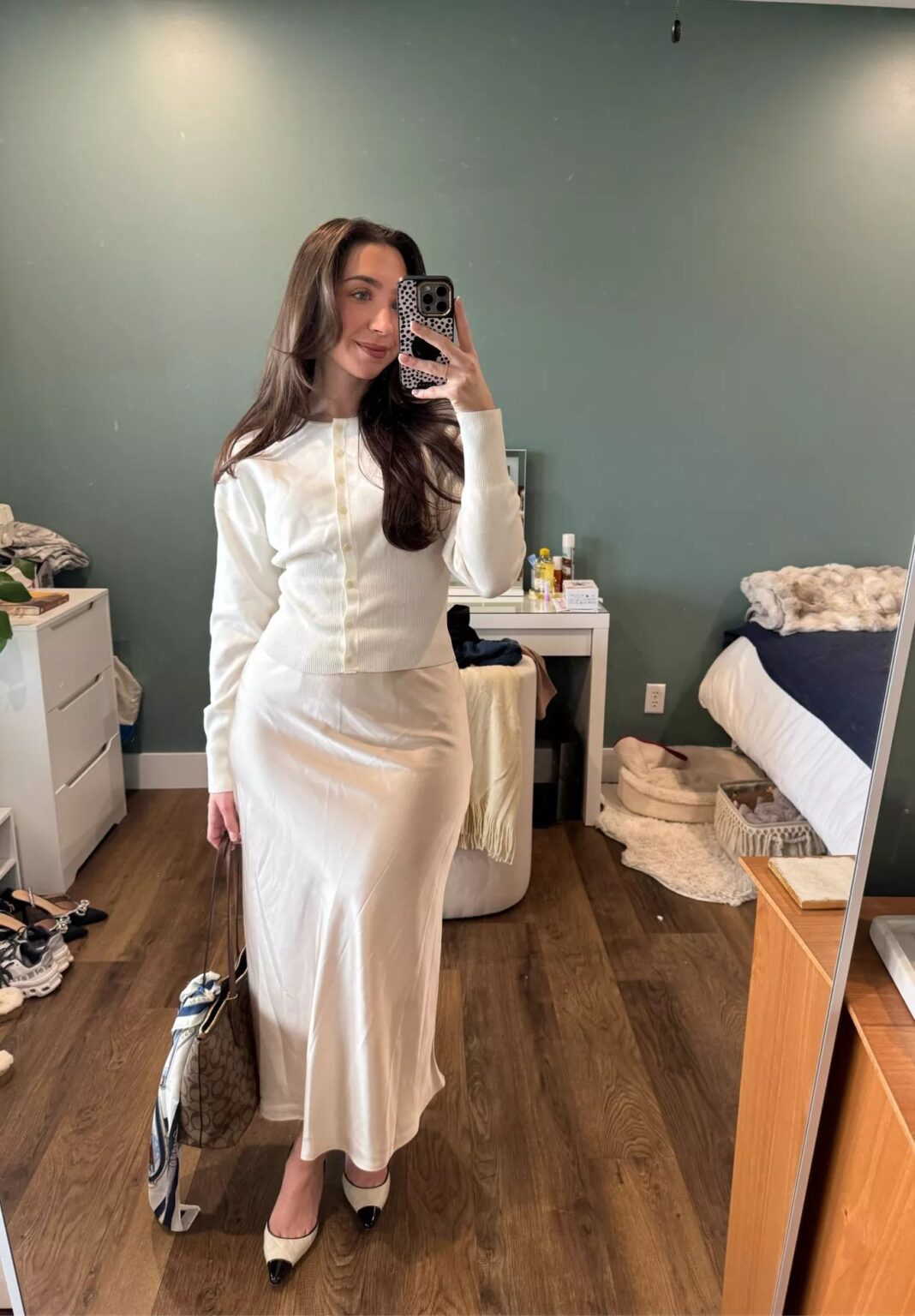 27 Modest Outfits That Are Definitely Not Boring