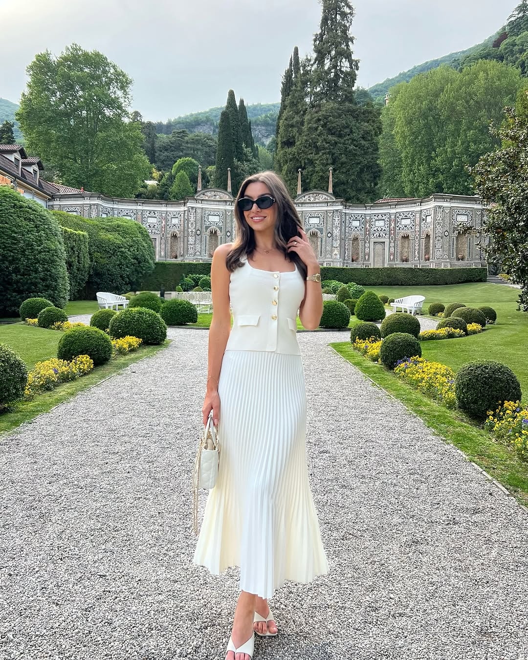 27 Old Money Outfits That Basically Scream “Trust Fund Babe”